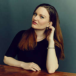 Emily Dreyfuss - News and Opinion Editor @ CNET Networks - Crunchbase ...