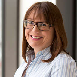 Debbie Lofton - Chief Legal Officer and Corporate Secretary @ Qlik ...