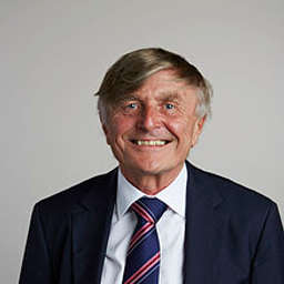 Robin Saxby - Crunchbase Person Profile