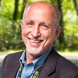 James Hagedorn - Chief Executive Officer & Chairman @ Scotts Miracle ...