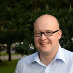 Leonhard Dobusch - Professor of Business Administration @ University of ...