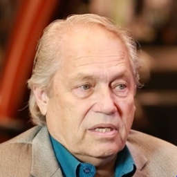 Ronn Ford - Founder, Chairman, and CEO @ Ronn Motor Group - Crunchbase ...