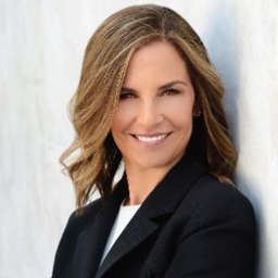 Jamie Gutfreund - Chief Marketing Officer @ Whalar - Crunchbase Person ...