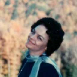 Danielle Healy Web Designer - Crunchbase Person Profile