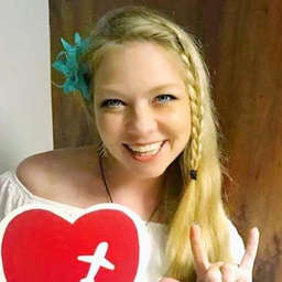 Haley Woods - Founder and CEO @ Girls LOVE Travel - Crunchbase Person ...