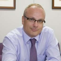 Rob Crombie - CEO @ QUE Oncology - Crunchbase Person Profile