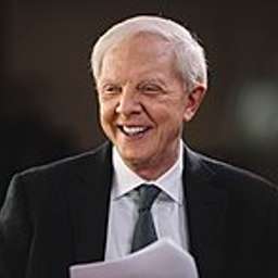 Bertil Eric Hult - Founder @ EF English First - Crunchbase Person Profile