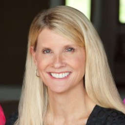 Sharon Betts - Co-Owner @ Avant Travel - Crunchbase Person Profile