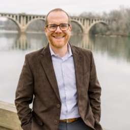 Sean Lando - Founder and Managing Broker @ Lando Massey Real Estate ...