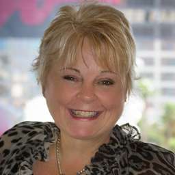 Suzi Hall - Crunchbase Person Profile