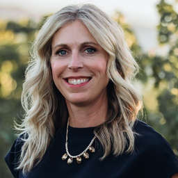 Lisa Lawrence - Owner @ Lawrence Vineyards - Crunchbase Person Profile