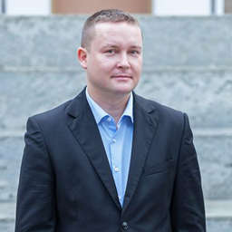 Marcin Pakulski - Co-Founder & Vice President @ Synthex Technologies ...