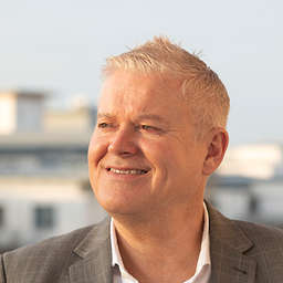 Lars Jonsson - Founder, CEO & Managing Director @ Tour Pacific ...