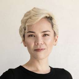 Kat Holmes - SVP Product Design and UX @ Salesforce - Crunchbase Person ...