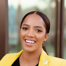 Rachelle Daglis - Crunchbase Person Profile