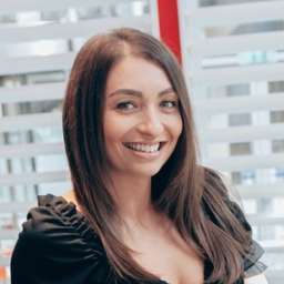 Hayley Moss - Operations Manager @ Few&Far - Crunchbase Person Profile