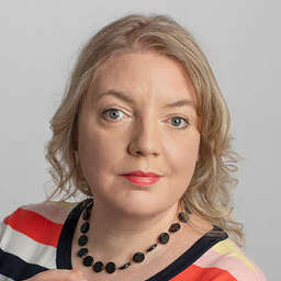 Claer Barrett - Consumer Editor @ Financial Times - Crunchbase Person ...