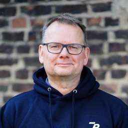 Dr. Michael Pesch - CEO @ Seven Principles AG - Crunchbase Person Profile