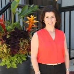 Lisa Macchia - Co-Owner and Partner @ Bayview Sheppard RMT - Crunchbase ...