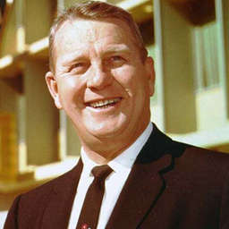 Charles Kemmons Wilson - Crunchbase Person Profile