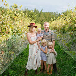 Elizabeth Pelly - Owner @ Feast! - Crunchbase Person Profile