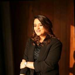 Shriya Damani - Co-Founder and CEO @ SkyQuest Technology Consulting Pvt ...