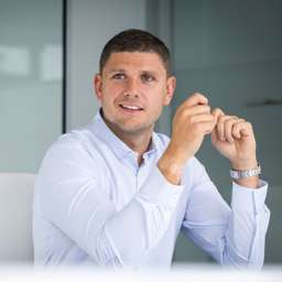 Danny Hughes - Group Chief Executive Officer @ Fastway Couriers Ireland ...